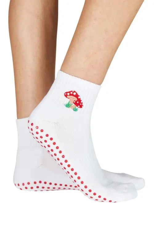 SOULS. Souls Mushroom Ankle Grip Socks - White