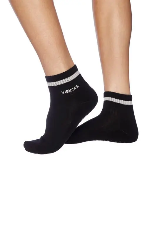 SOULS. Embroidered Ankle Grip Socks - Black