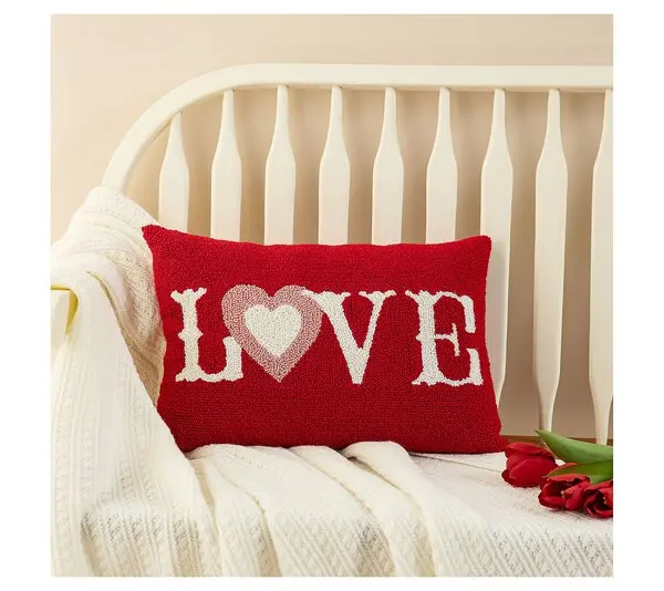 GLITZHOME 18'l Valentine's Hooked Love Pillow - One-color
