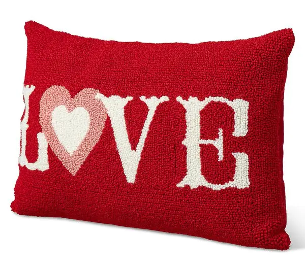 GLITZHOME 18'l Valentine's Hooked Love Pillow