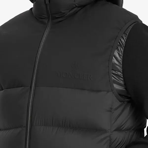 Moncler Recycled Longue Saison Opaque Vest
