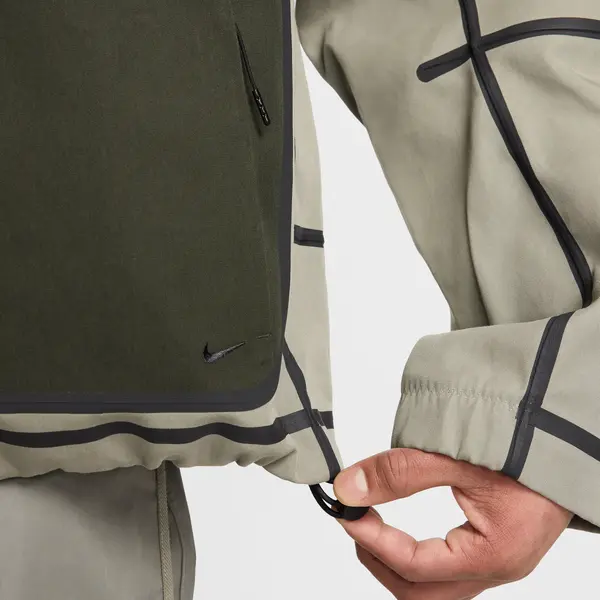 Nike Tech Storm-Fit Hooded Rain Jacket - Green | Editorialist