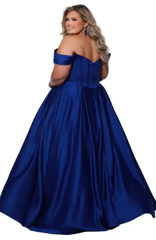 SYDNEY'S CLOSET Sweetheart Neckline Off-the-shoulder A-line Gown - Cobalt