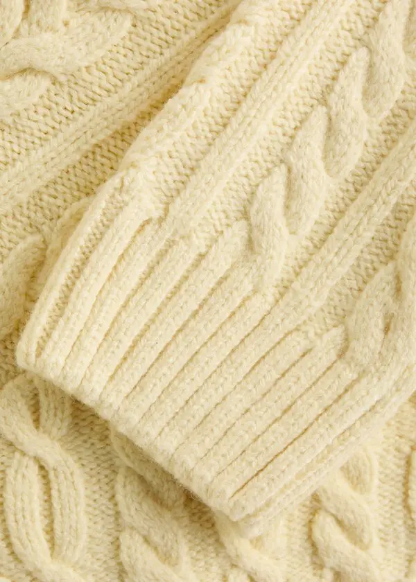 KITRI Everly Cable-knit Jumper