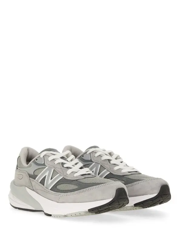 NEW BALANCE 990 Sneakers
