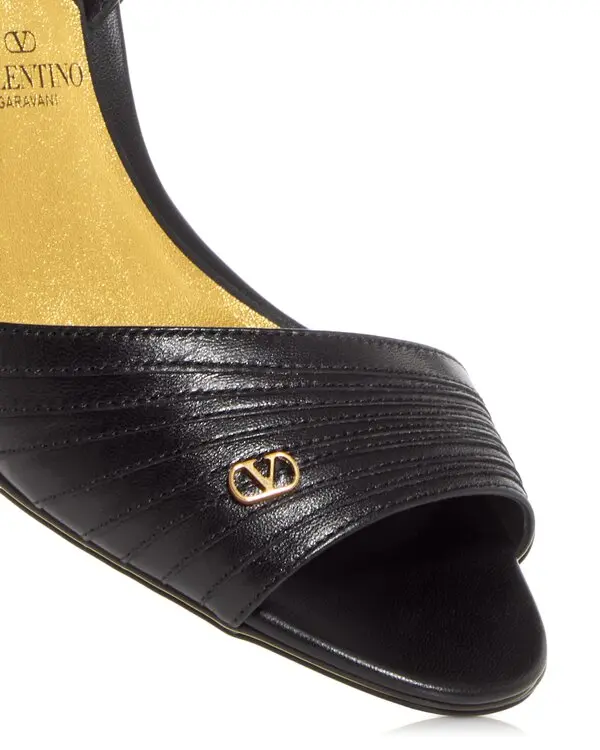 Valentino Garavani Ladycrush Sandals