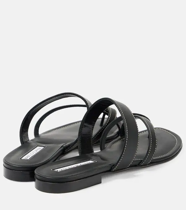 Manolo Blahnik Susacru Leather Thong Sandals - Black