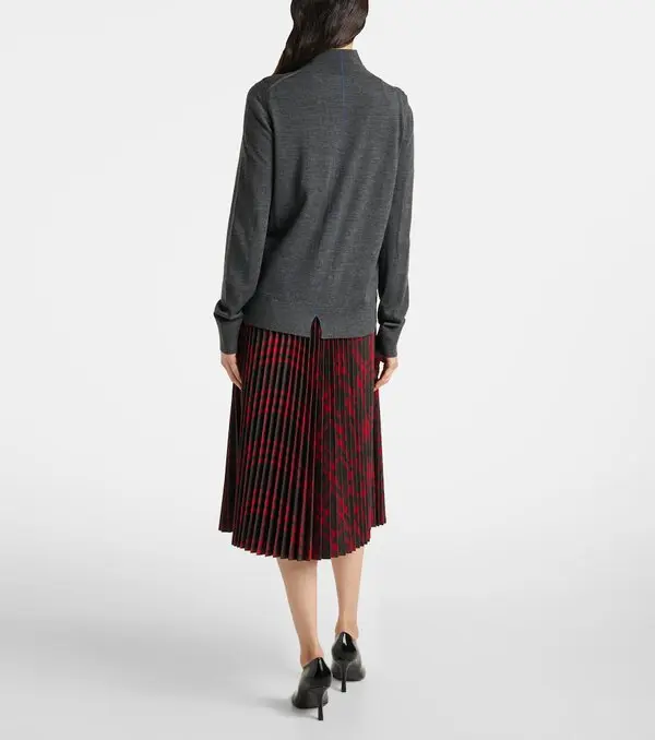 Burberry Wool Cardigan - Grey