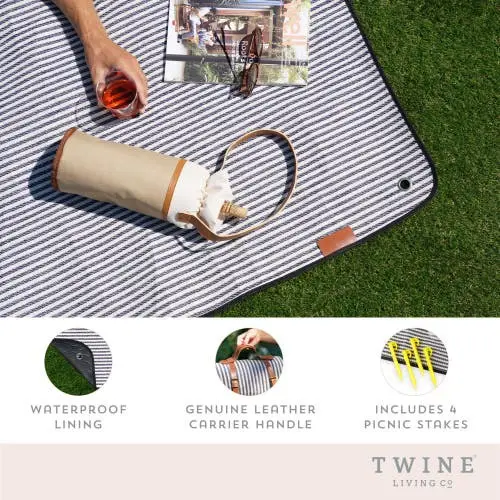 TWINE Picnic Blanket With Waterproof Lining