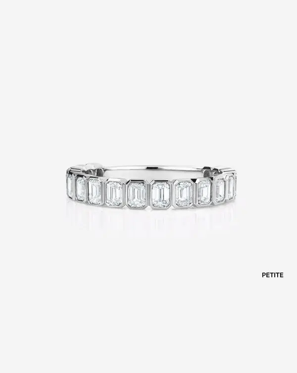 Ring Concierge Emerald Cut Diamond Bezel Set Band Ring - Platinum