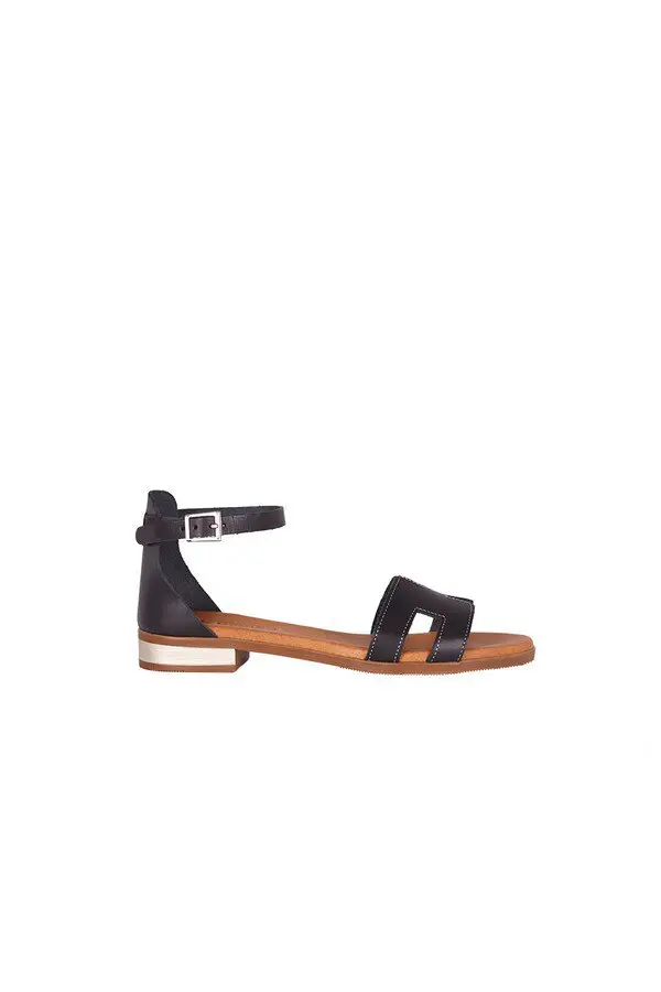 MENINA STEP Matilda Leather Flat Sandal - Black