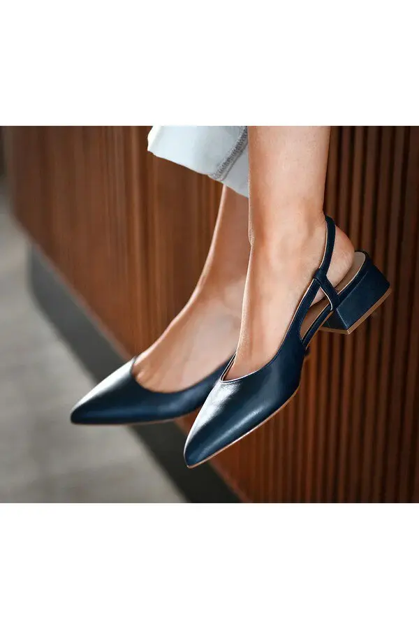 MENINA STEP Royal Slingbacks - Navy