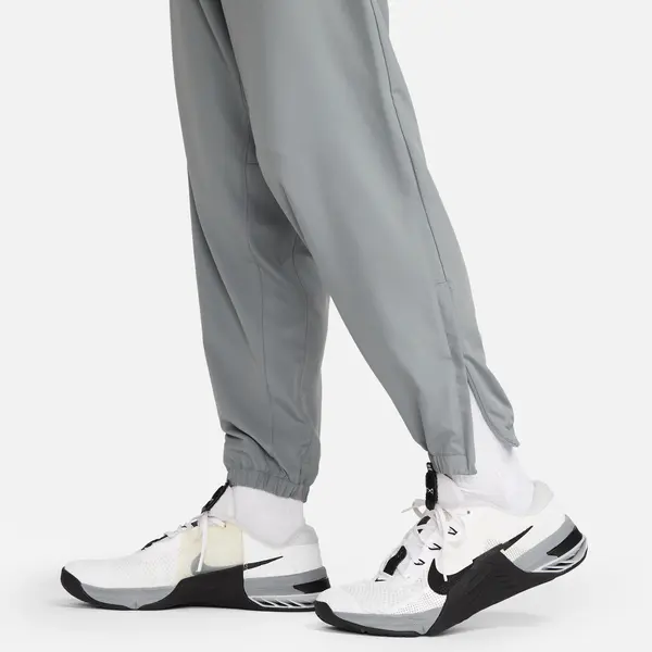Nike Form Dri-fit Tapered Versatile Pants