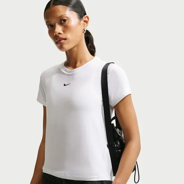 Nike Sportswear Chill Knit T-shirt - White