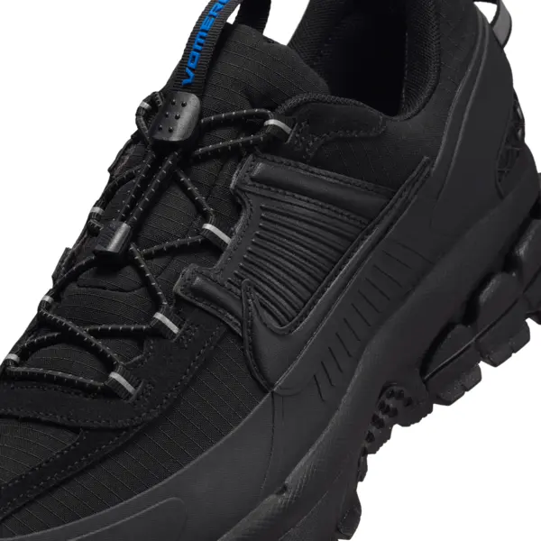 Nike Zoom Vomero Roam Winterized Shoes - Black