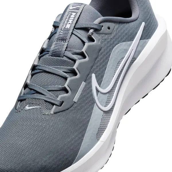 Nike Downshifter Road Running Shoes