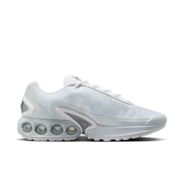 Nike Air Max Dn Sneakers