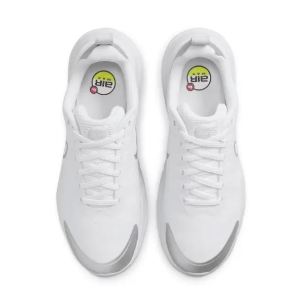 Nike Air Max Nuaxis Sneakers
