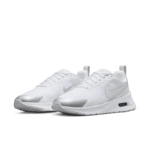 Nike Air Max Nuaxis Sneakers