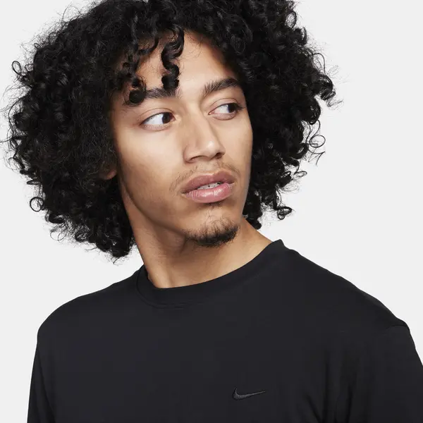 Nike Dri-fit Long-sleeve Versatile Top - Black