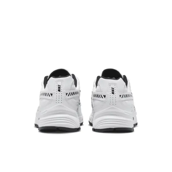 Nike Initiator Shoes