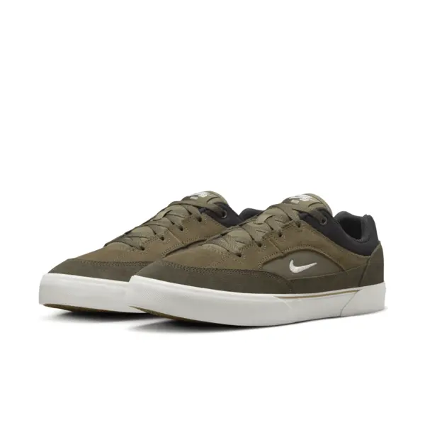 Nike Malor Skate Shoes