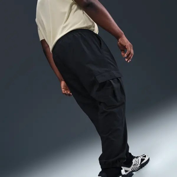 Nike Club Woven Cargo Pants