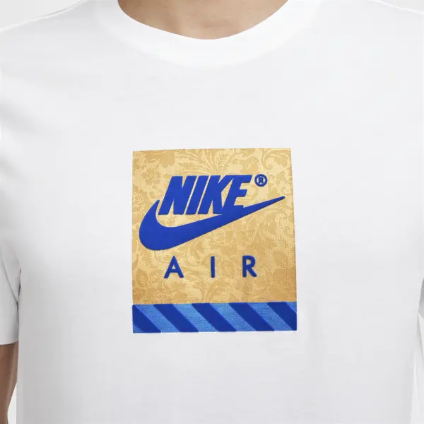 Nike Sportswear T-shirt