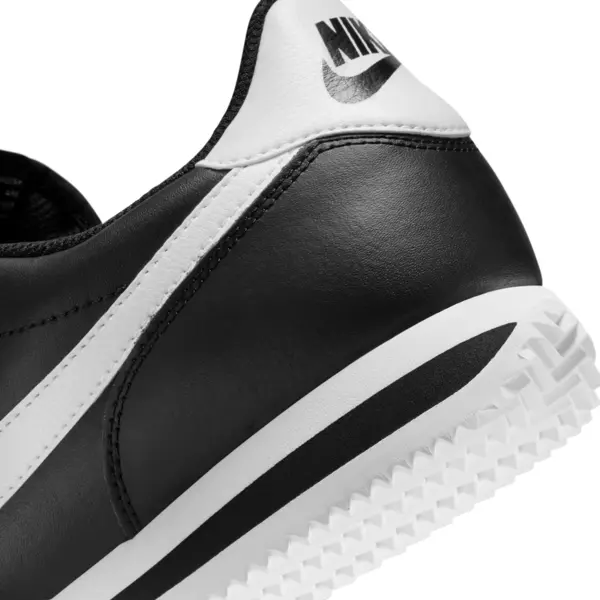 Nike Cortez Leather Sneakers - Black