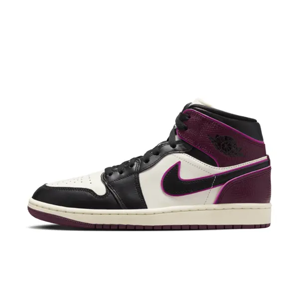 JORDAN 1 Mid Se High Top Sneakers - White