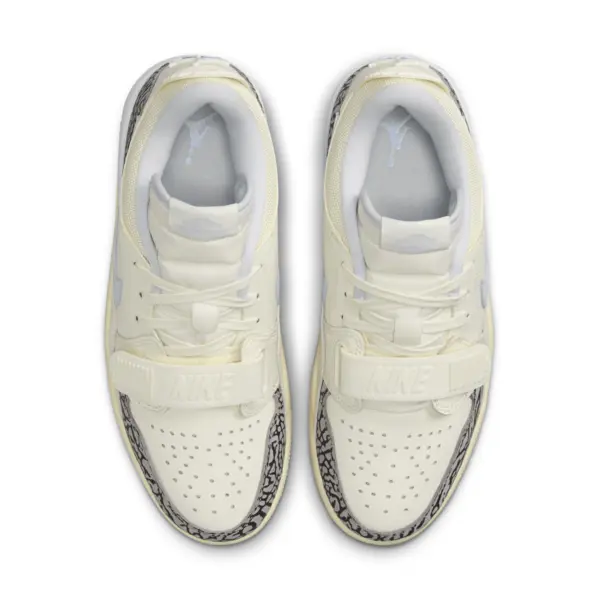 JORDAN Legacy 312 Low Sneakers