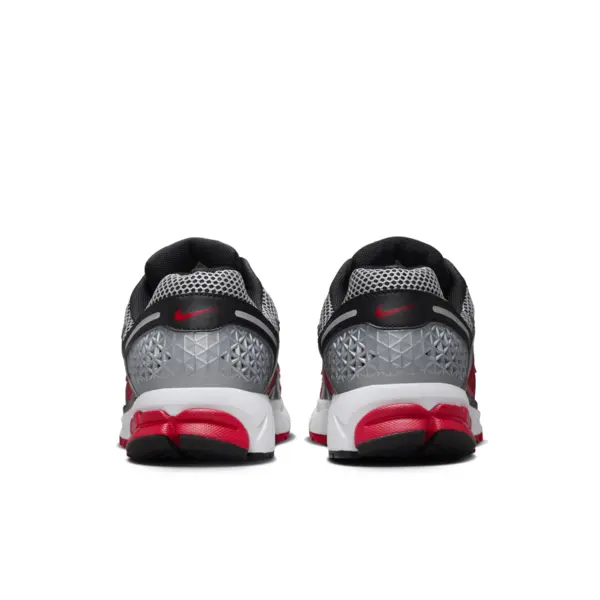Nike Zoom Vomero Shoes
