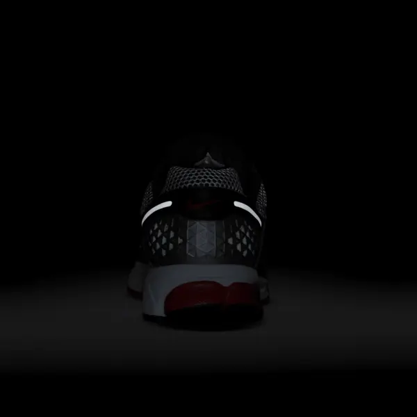 Nike Zoom Vomero Shoes