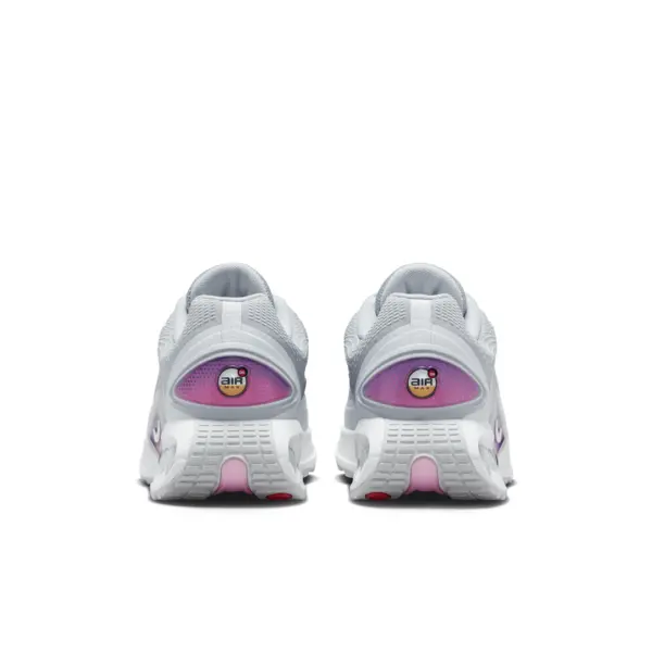 Nike Max Dn Sneakers