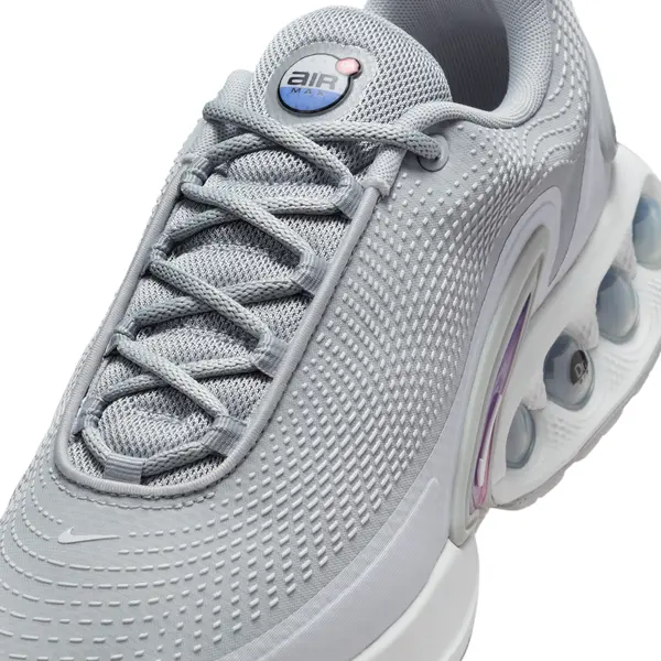 Nike Max Dn Sneakers