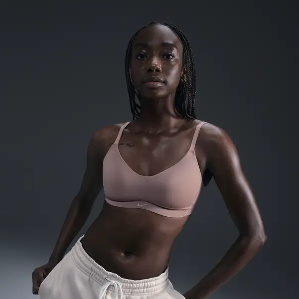 Nike Alate Minimalist Light-support Padded Convertible Sports Bra - Brown