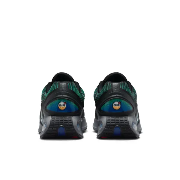 Nike Max Dn Sneakers