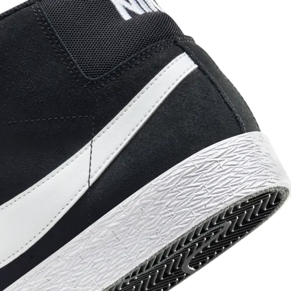 Nike Sb Zoom Blazer Mid Skate Shoes - Black