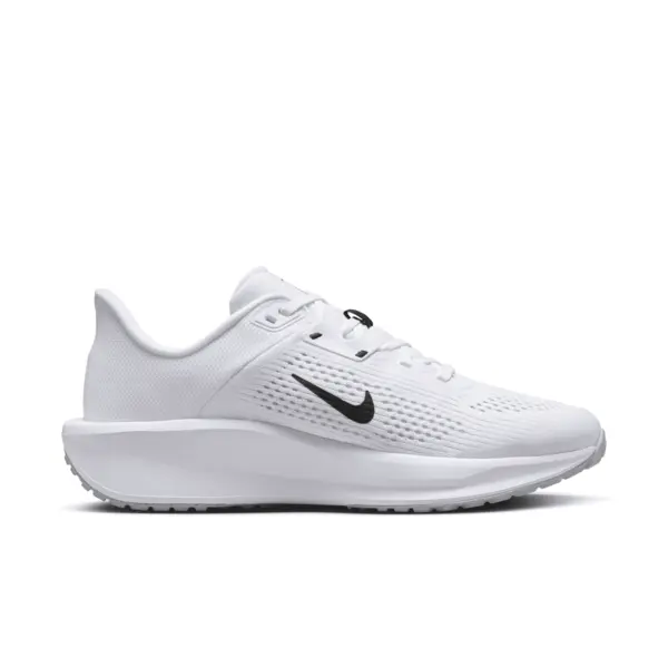 Nike Quest Road Running Shoes - White