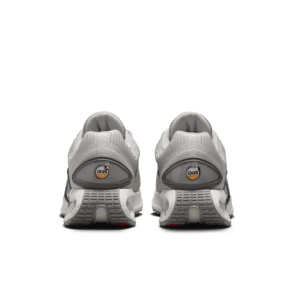 Nike Air Max Dn Sneakers - Grey