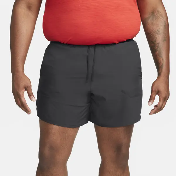 Nike Stride Dri-fit 7" Unlined Running Shorts