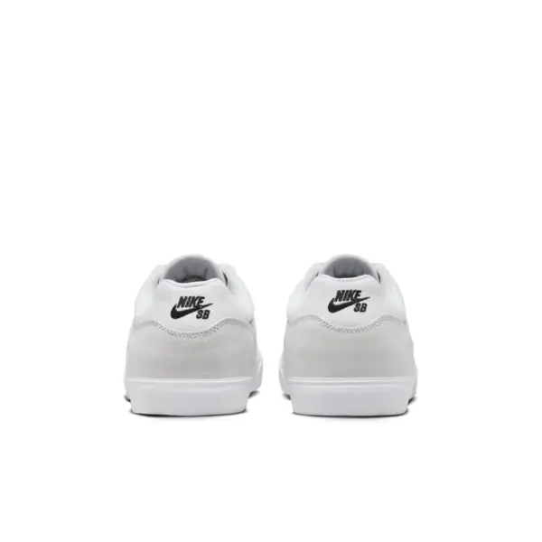 Nike Malor Skate Shoes - White