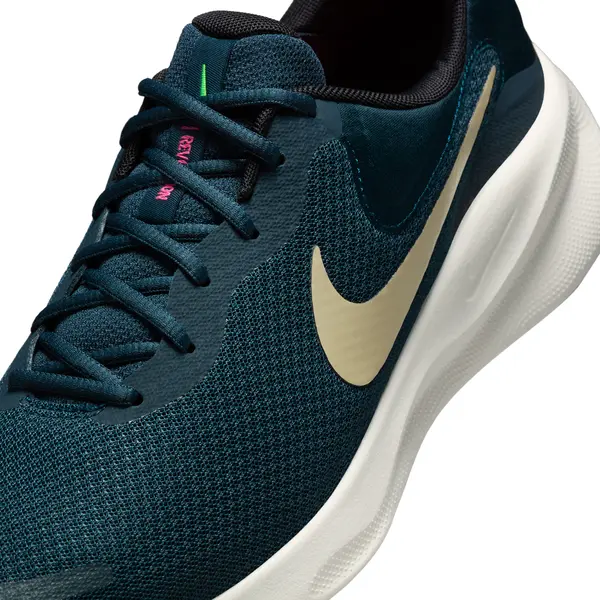 Nike Revolution Road Running Shoes