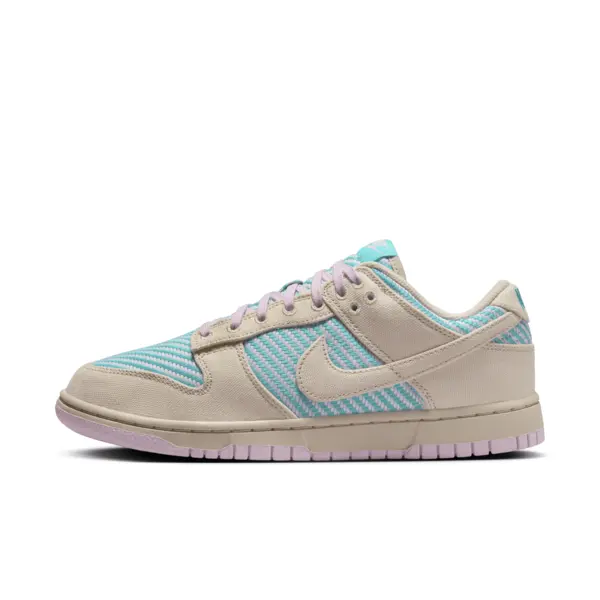 Nike Dunk Low Sneakers - Multicolor