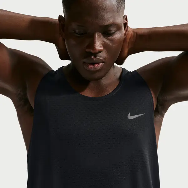 Nike Stride Dri-fit Adv Running Tank Top - Black