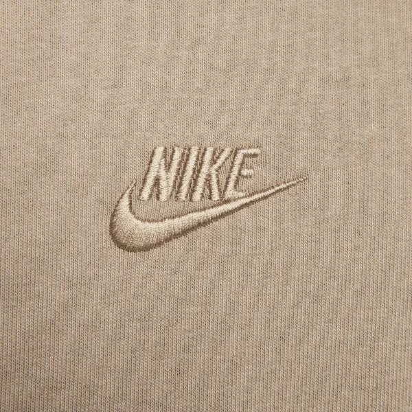 Nike Sportswear Premium Essentials T-shirt - Brown