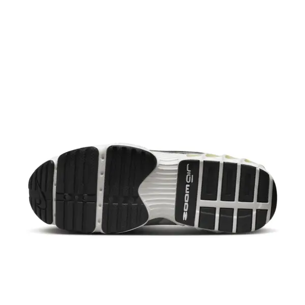 Nike Zoom Fire Sneakers - White