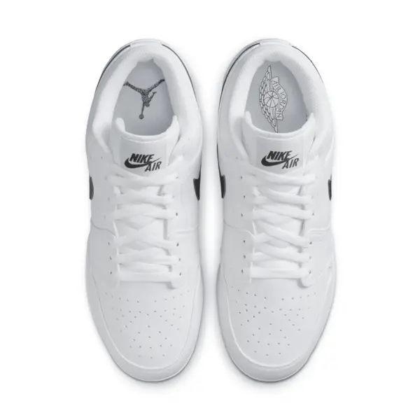 JORDAN 1 Retro Mcs Low Baseball Cleats - White