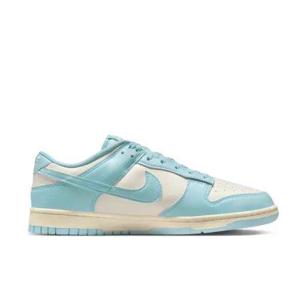 Nike Dunk Low Retro Low Top Sneakers