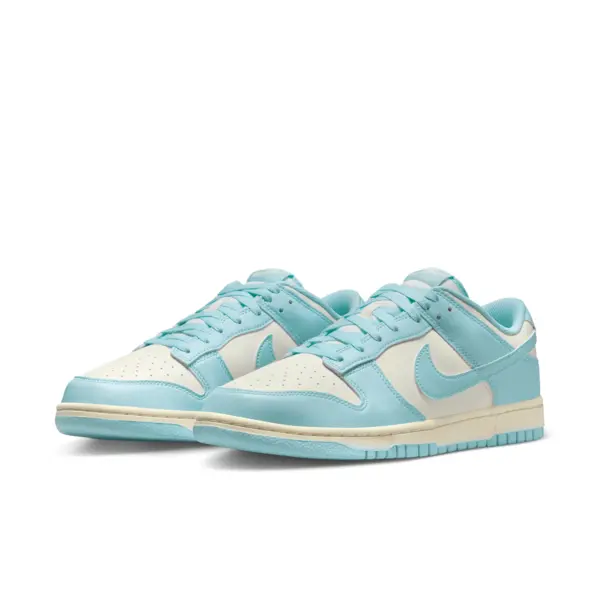 Nike Dunk Low Retro Low Top Sneakers
